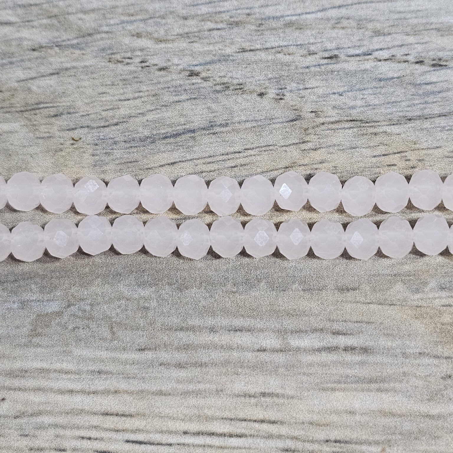 CRISTAL DE ROCA 6 MM DONA ROSA X TIRA(DONA 106) – insumosmaxs.com.ar